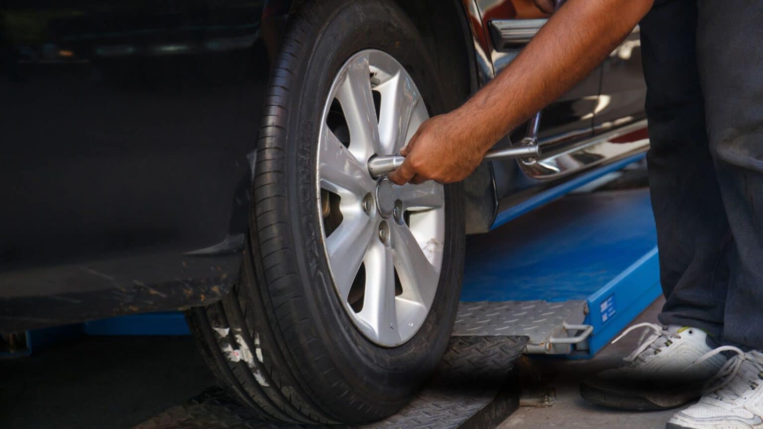 All You Need to Know About 5x4.5 Bolt Patterns - Opple House