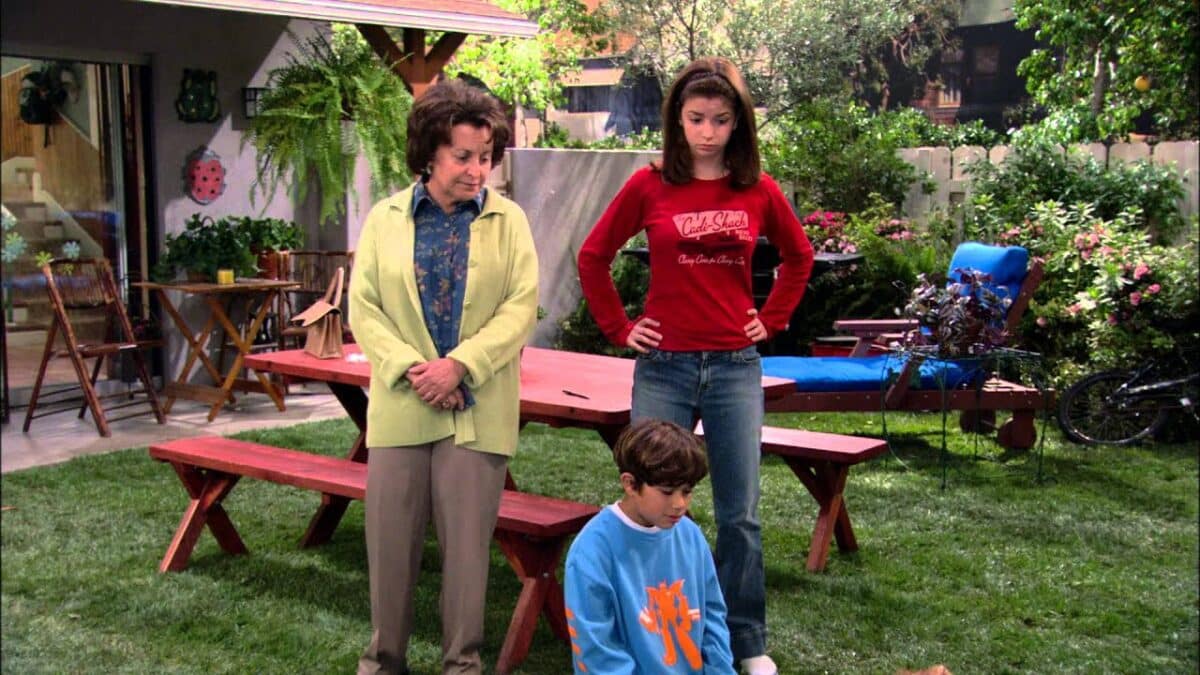 Inside the George Lopez Show House: A Visual Journey - Opple House