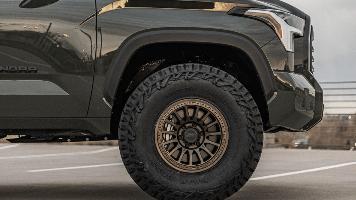 What Is the Bolt Pattern for a Toyota Tundra? - Opple House