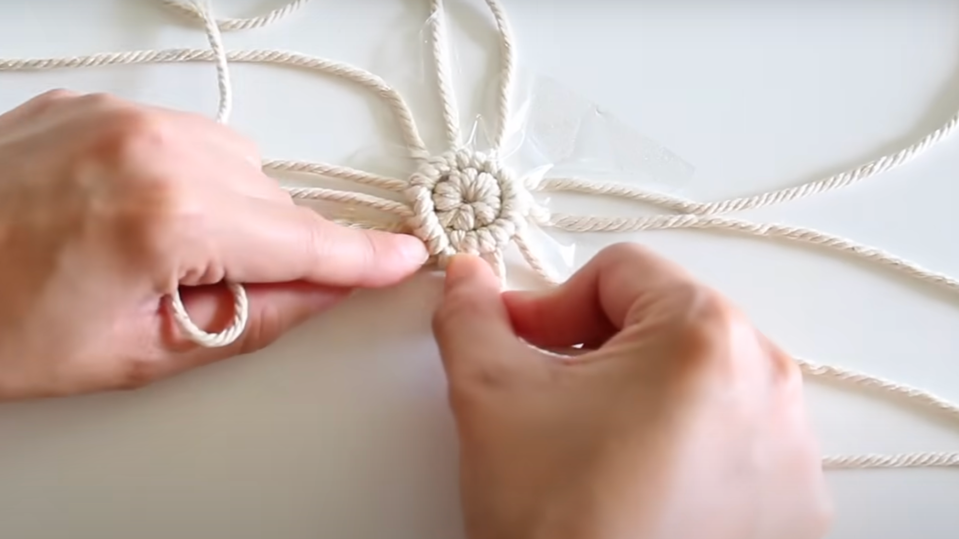 Beginner's Guide to Macrame Crafts - Opple House