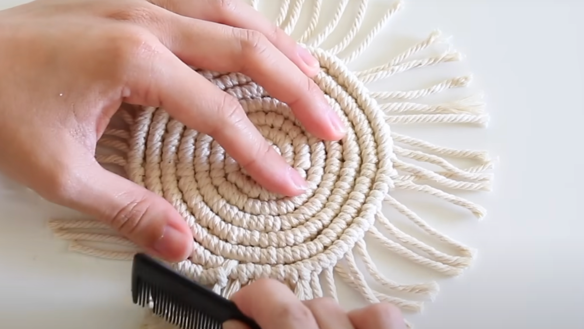 Beginner's Guide to Macrame Crafts - Opple House