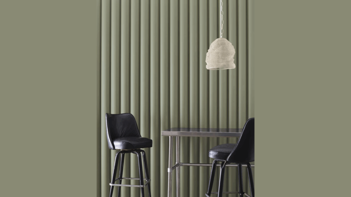 Reviewing Benjamin Moore's Rolling Hills (1497) - Opple House