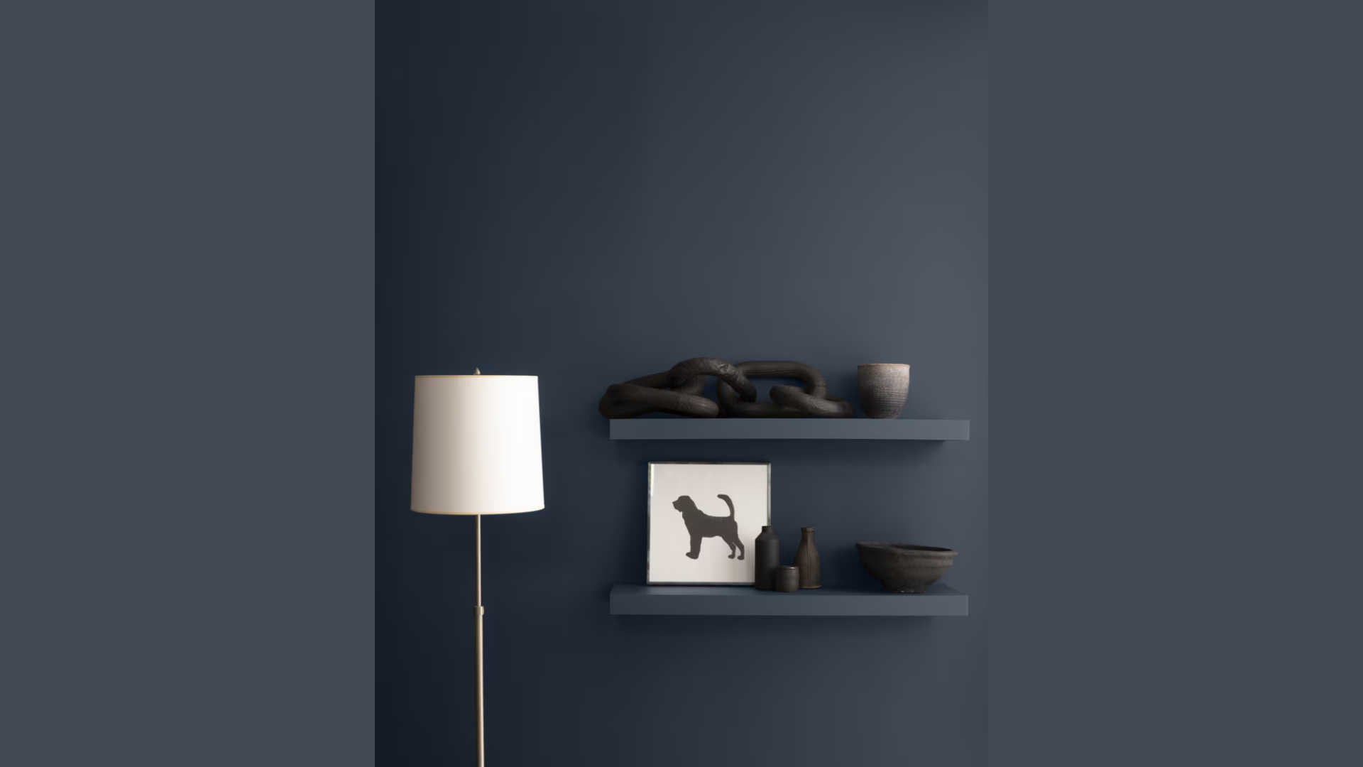 Reviewing Benjamin Moore’s Hale Navy (HC-154) - Opple House