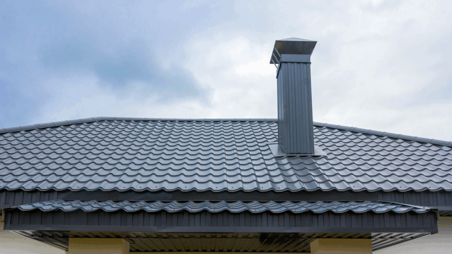 Metal Roof Overhang: What You Need to Know - Opple House