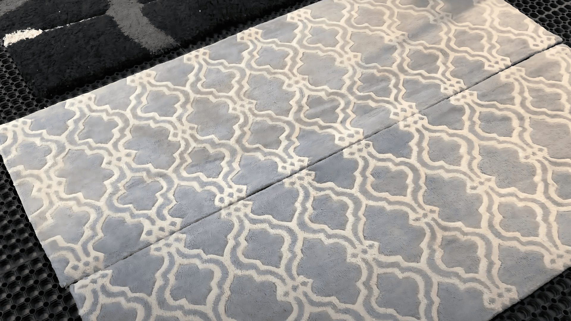 How to Clean a Polypropylene Rug the Right Way - Opple House