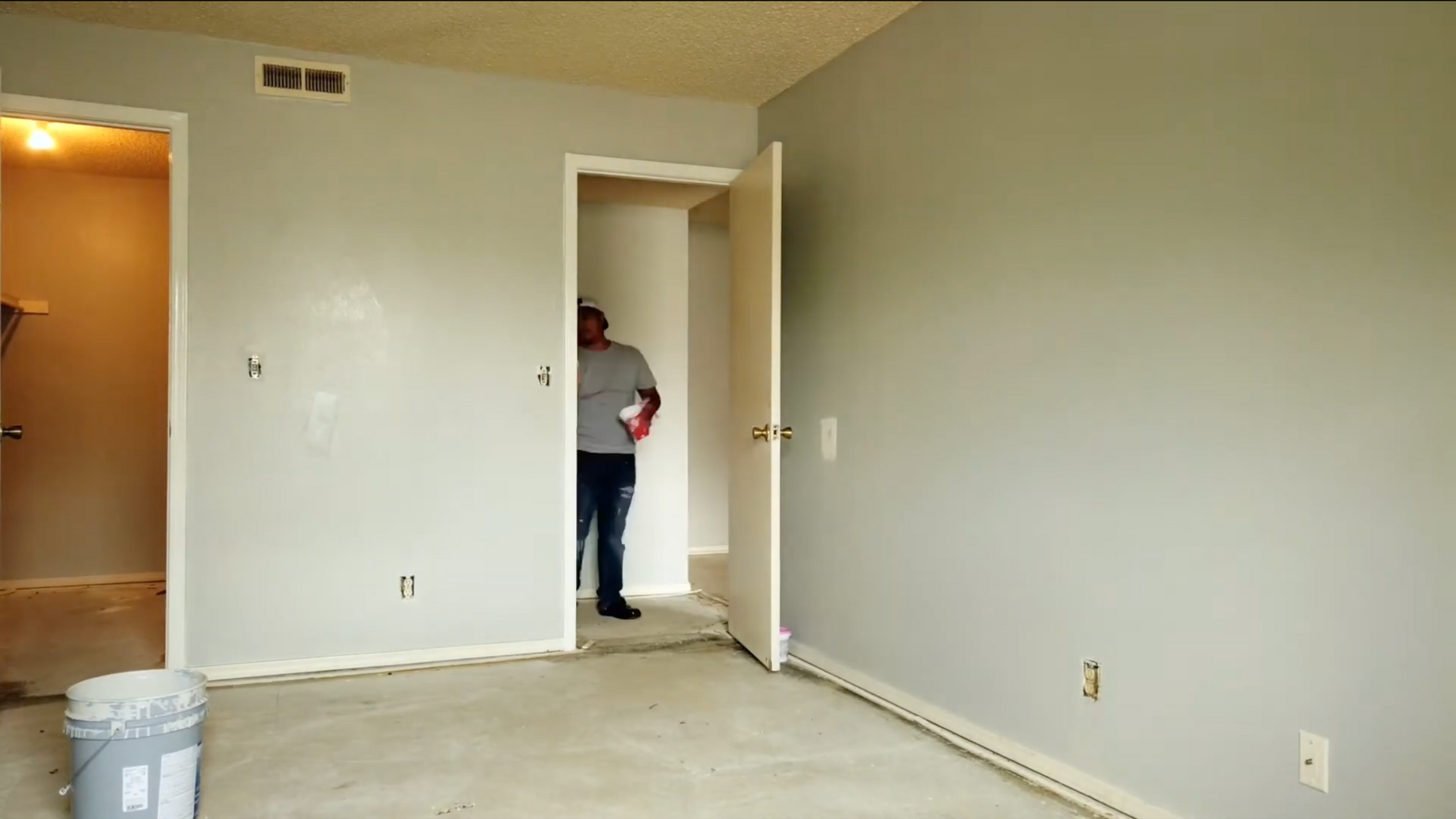 Quick Apartment Painting Tutorial for Renters - Opple House