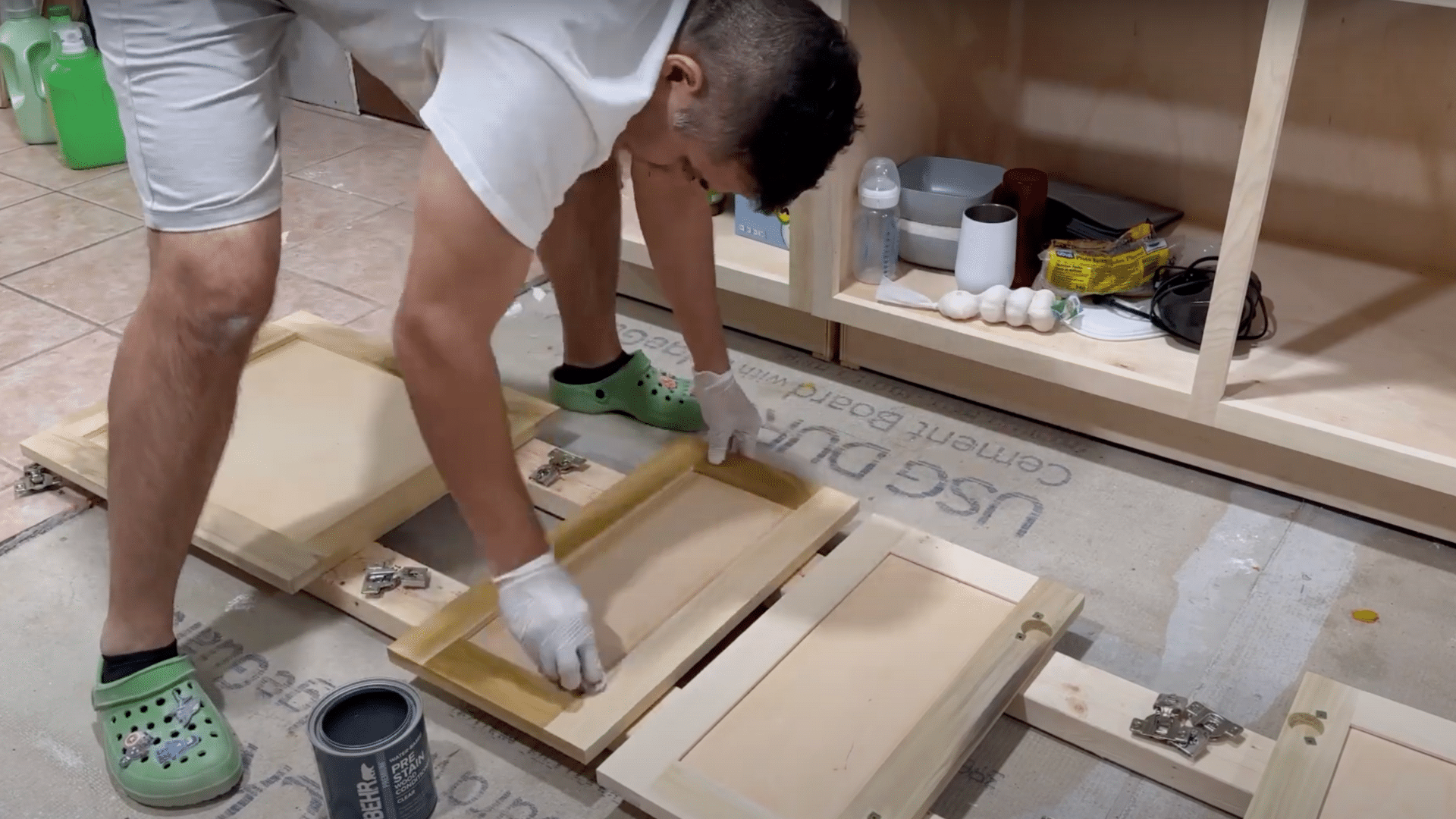 How to Stain Kitchen Cabinets Easily at Home - Opple House