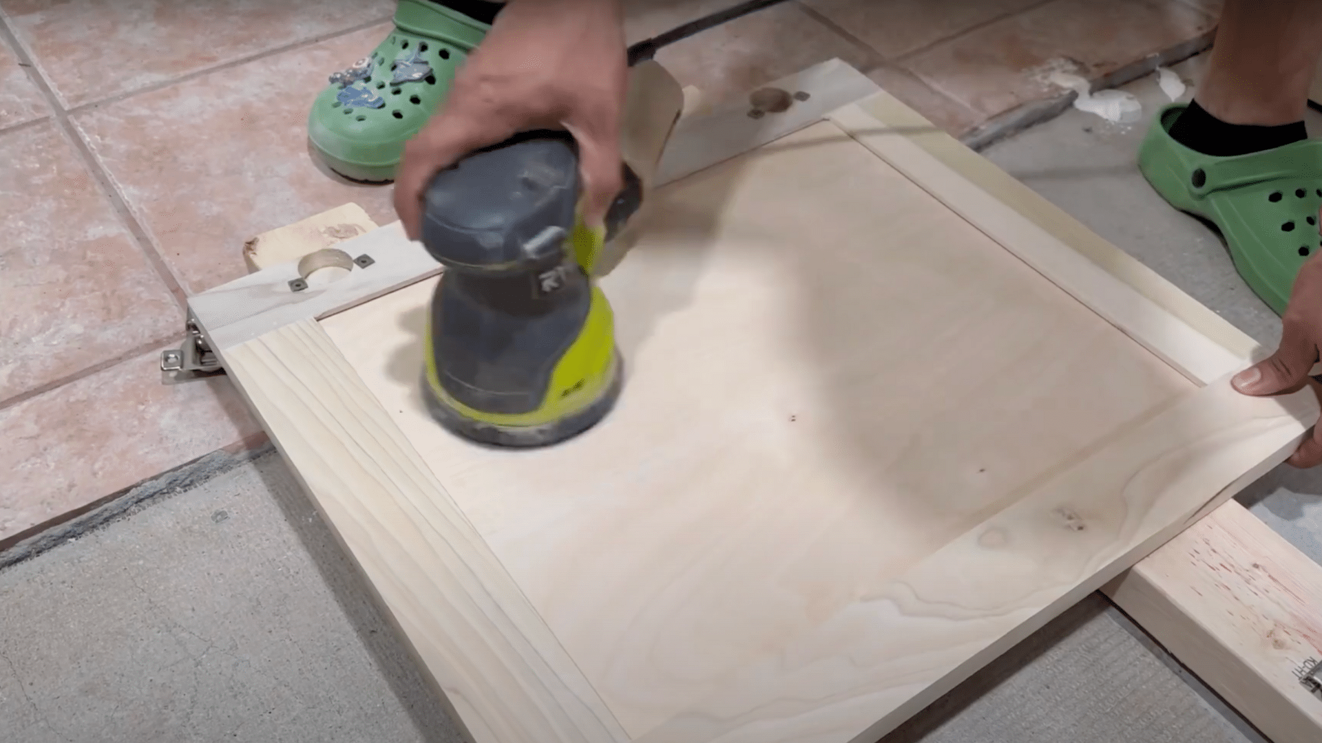 How to Stain Kitchen Cabinets Easily at Home - Opple House