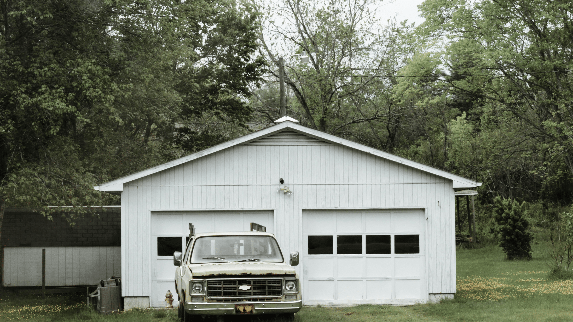 41 Garage Conversion Ideas to Transform Your Space - Opple House
