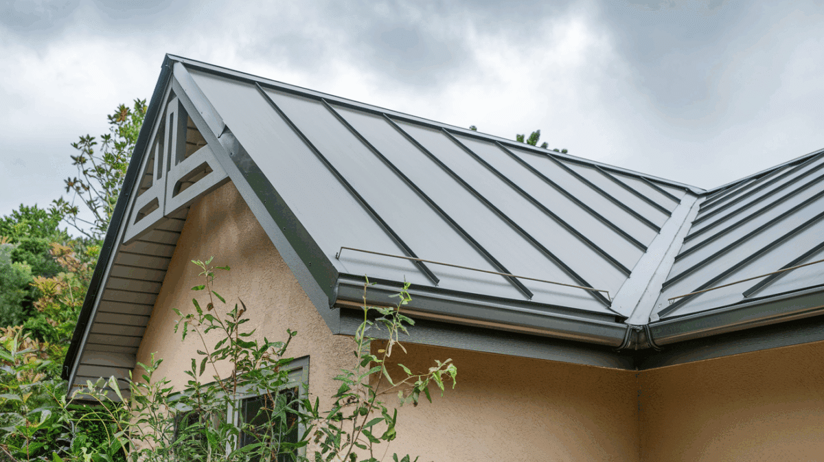 Gable Trim vs Rake Trim: What’s the Difference? - Opple House