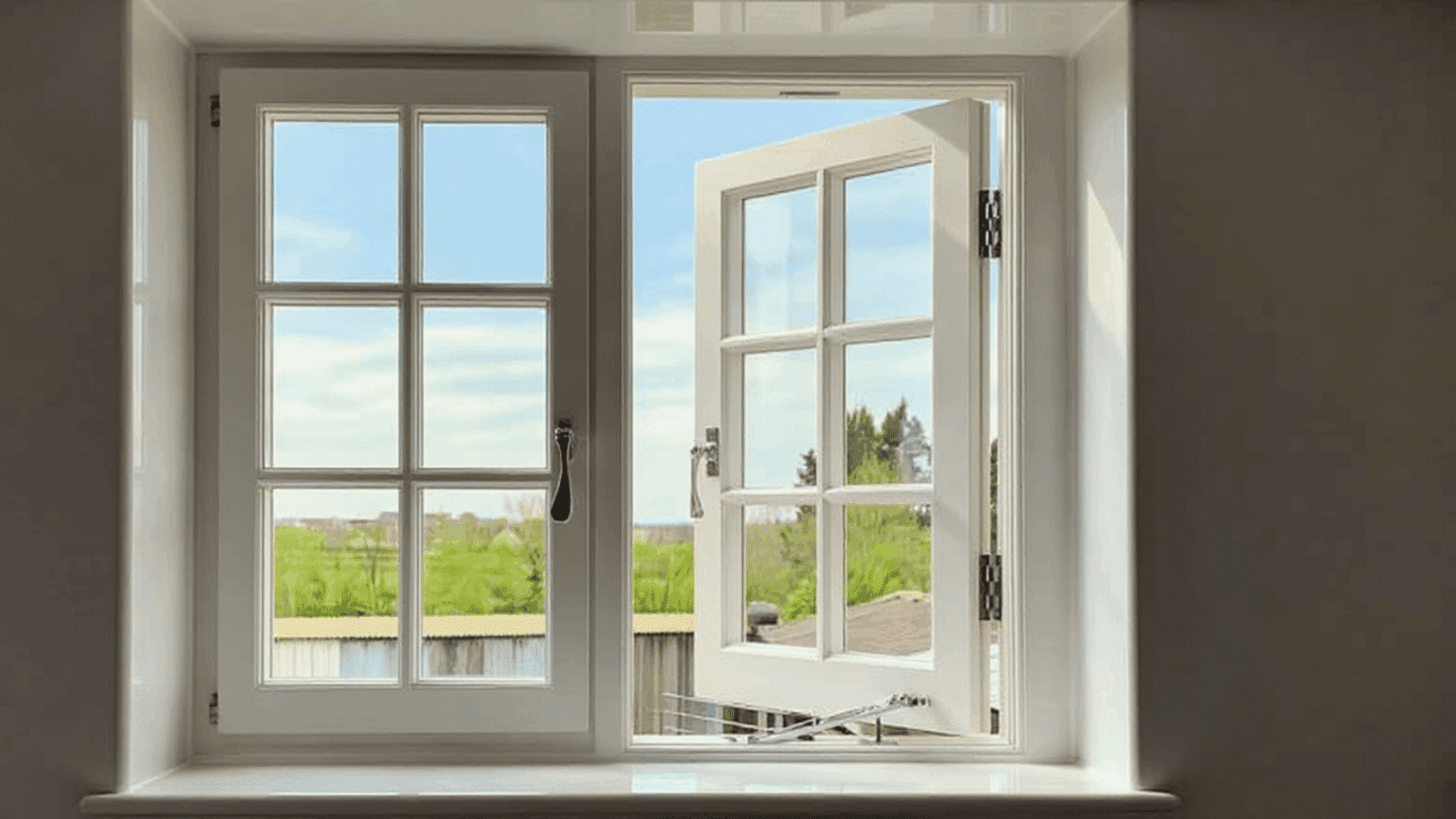 What is a Window Sash? Everything You Need to Know - Opple House