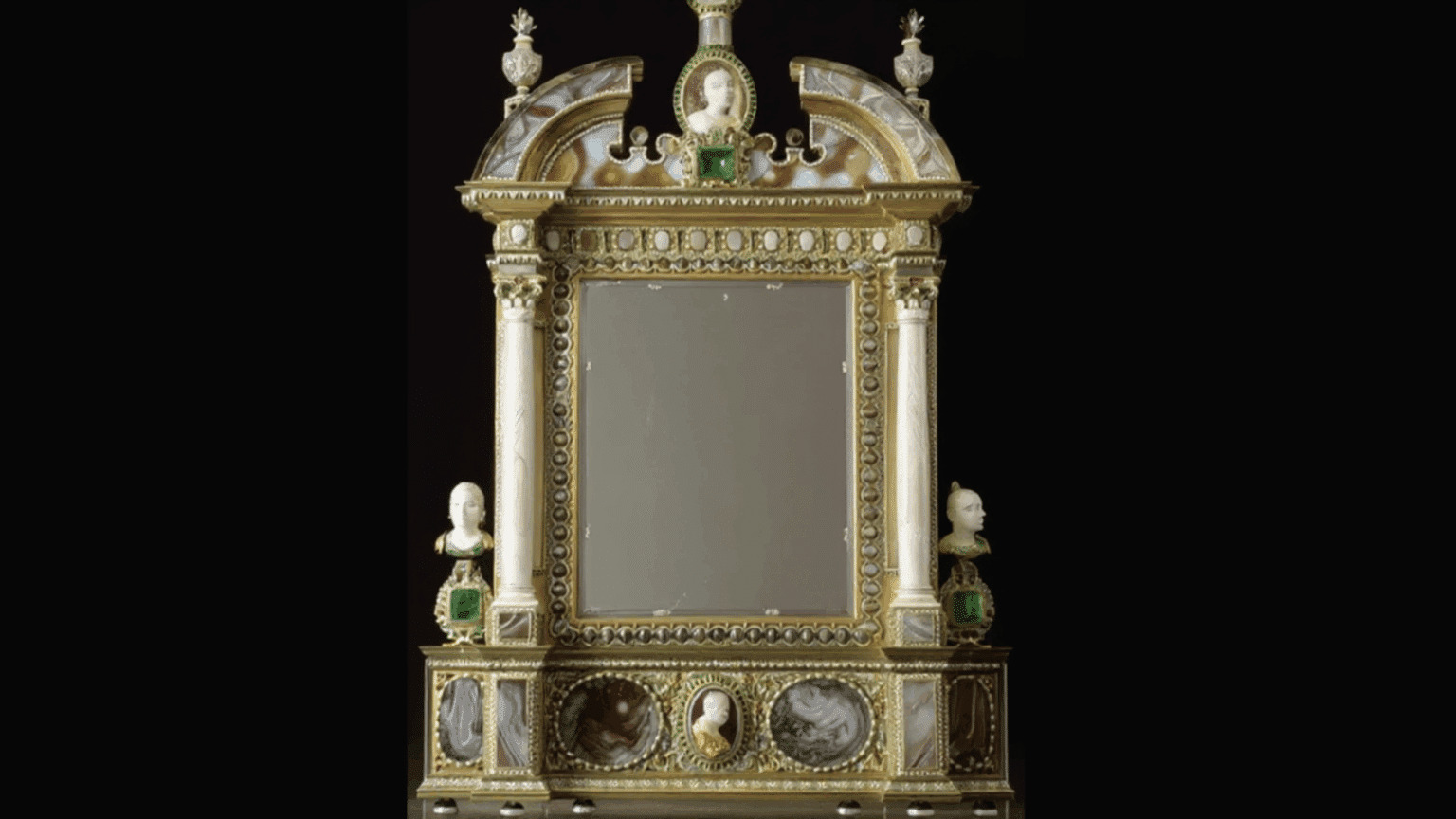 When were Mirrors First Invented? - Opple House