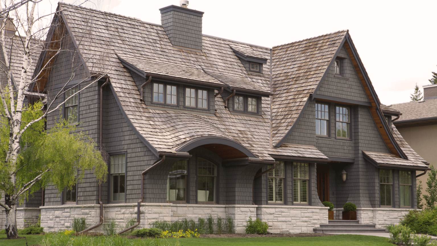 13 Popular Types of Dormers for Different Homes - Opple House