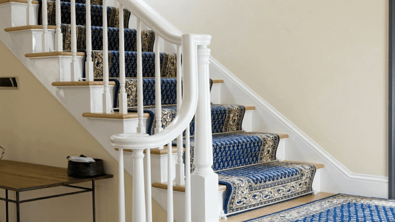 What Is the Meaning of Flight of Stairs? - Opple House